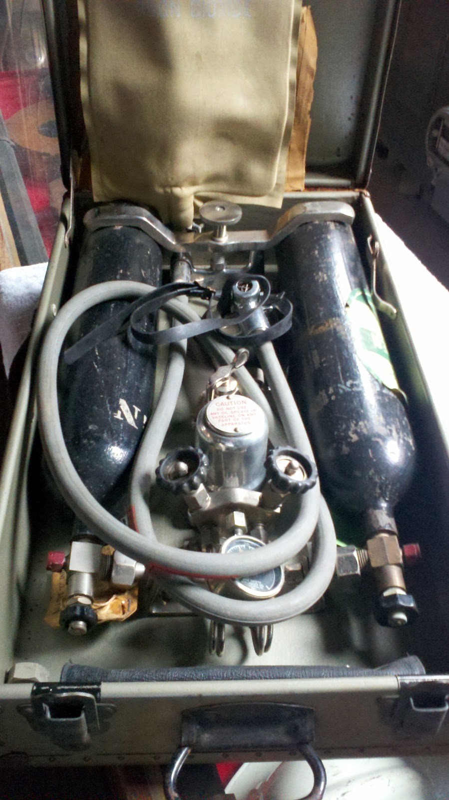 1950s: H-H Resuscitator – EMS Museum