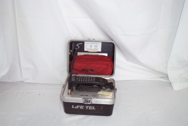 1990s: Life-Tel Cellular Telemetry Phone – EMS Museum